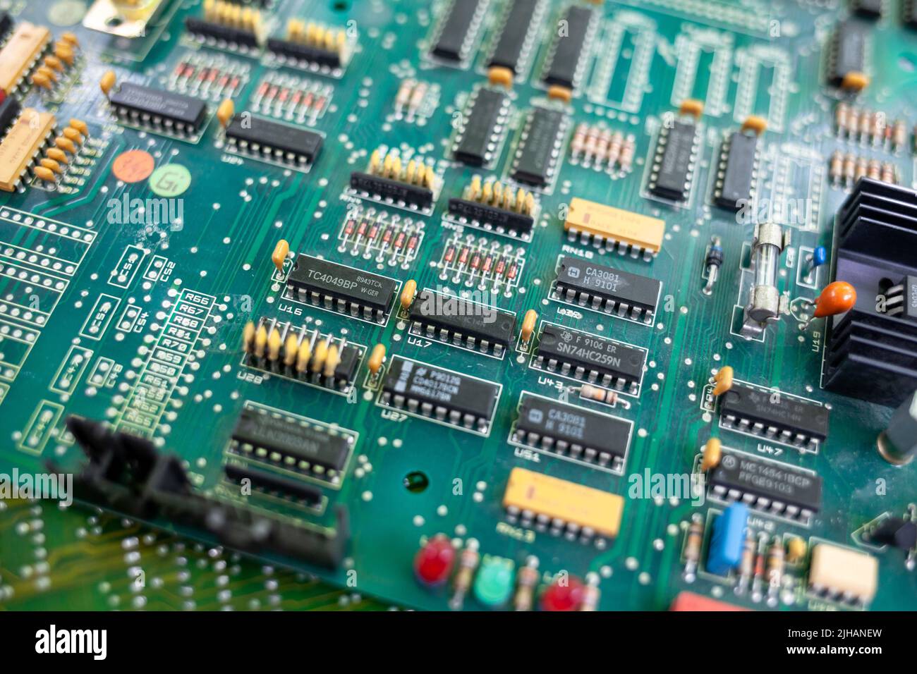 Alte Computerchips, die außer Betrieb sind. Keine funktionierenden ...