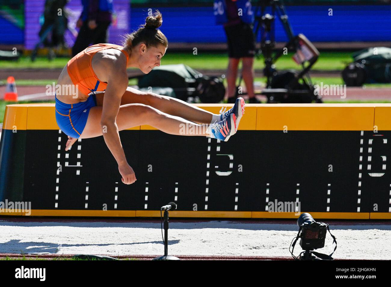 Emma oosterwegel bei den weitsprung frauen -Fotos und -Bildmaterial in hoher Auflösung – Alamy