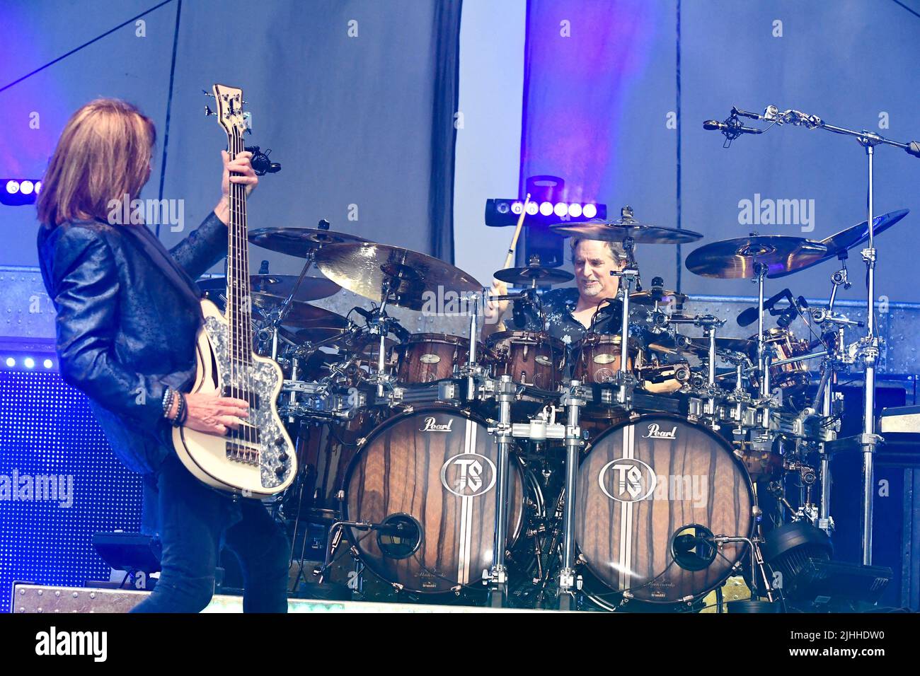 16. Juli 2022, Irvine, CA, USA: LIVE & UNZOOMED TOUR 2022 - STYX, MIT ...