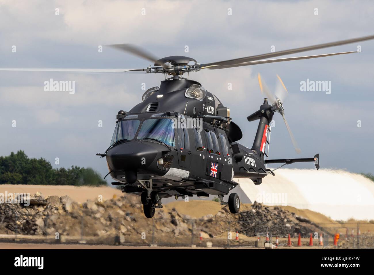 Airbus Helicopters H175M, der am 13. Juli zur Royal International Air ...