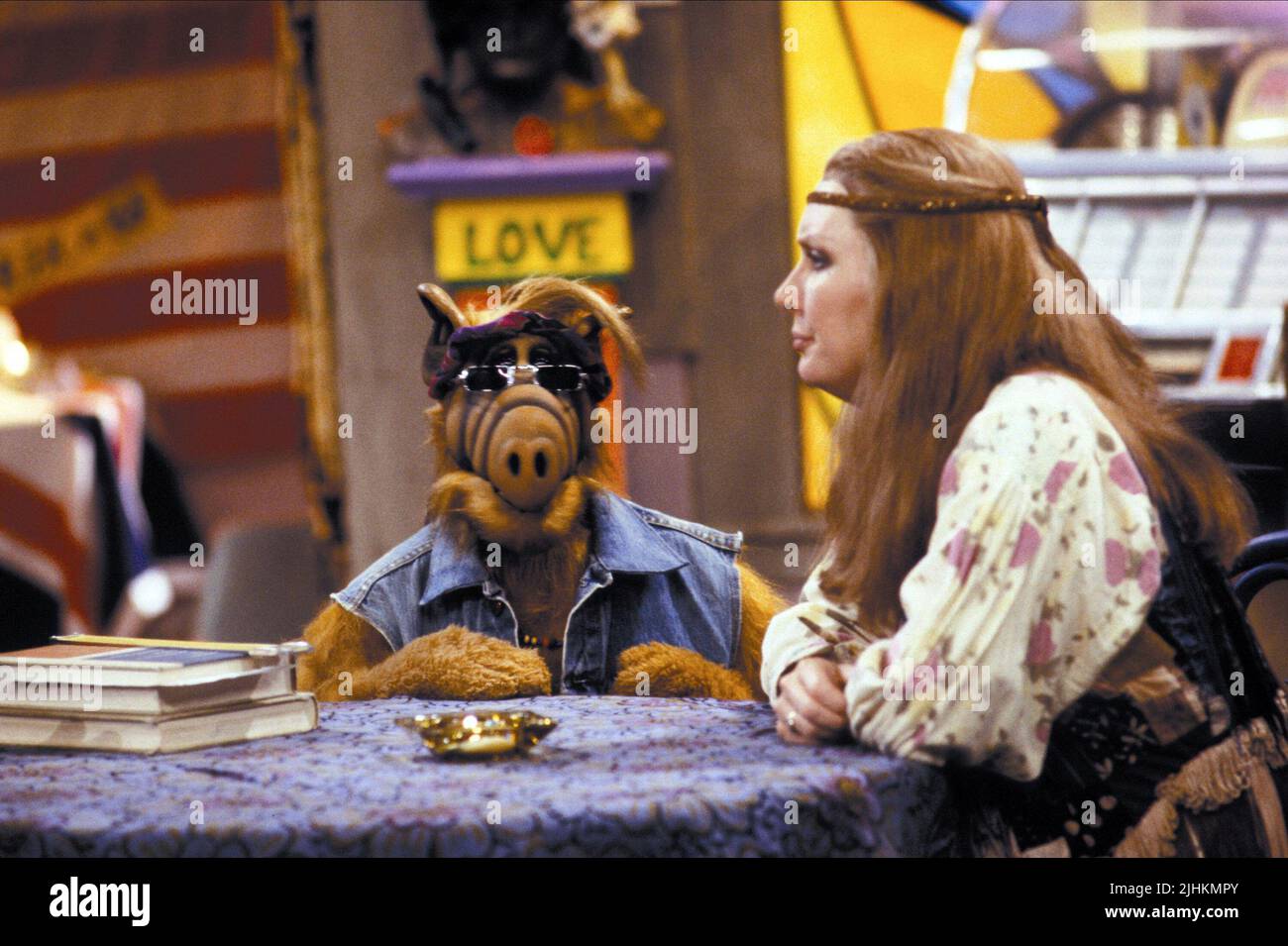 Alf and alien -Fotos und -Bildmaterial in hoher Auflösung – Alamy