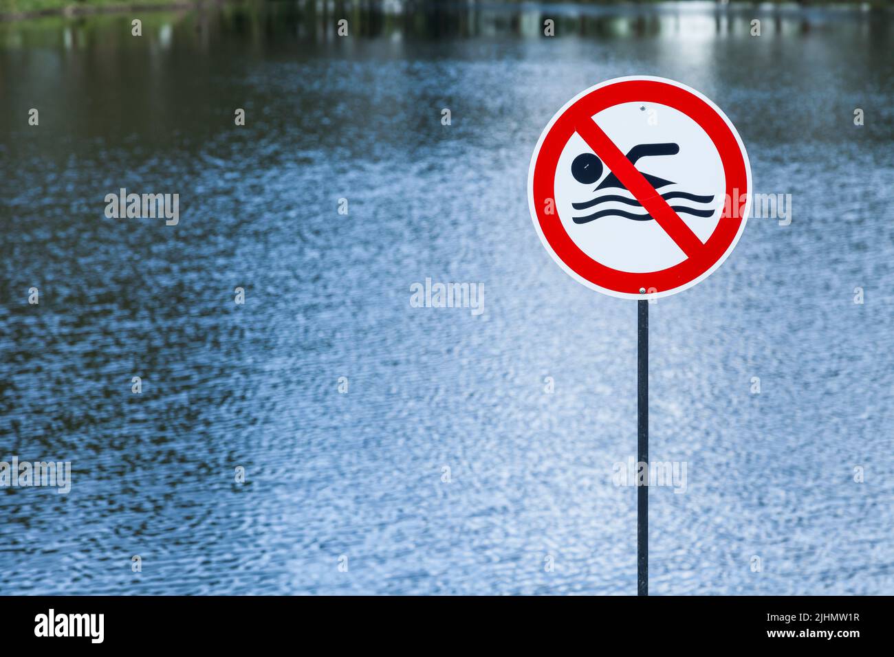 Schwimmen ist verboten -Fotos und -Bildmaterial in hoher Auflösung – Alamy