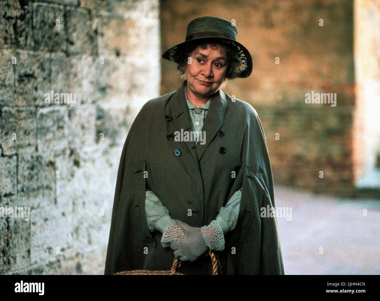 With joan plowright -Fotos und -Bildmaterial in hoher Auflösung – Alamy