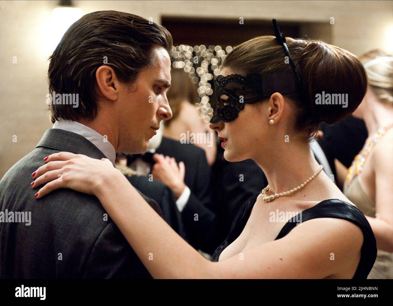 Anne hathaway 2012 -Fotos und -Bildmaterial in hoher Auflösung – Alamy