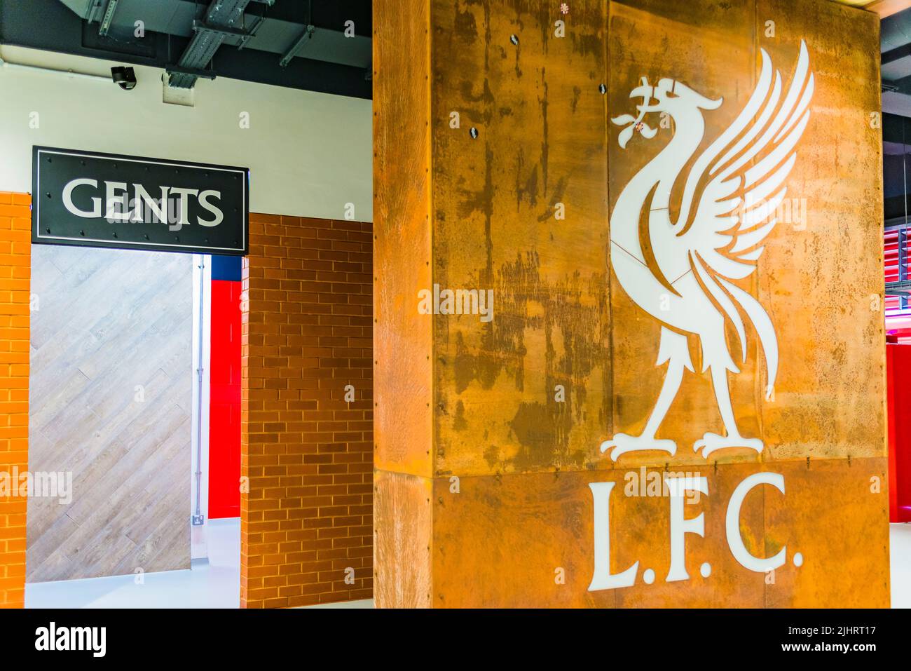 Anfield stadium liverpool -Fotos und -Bildmaterial in hoher Auflösung ...