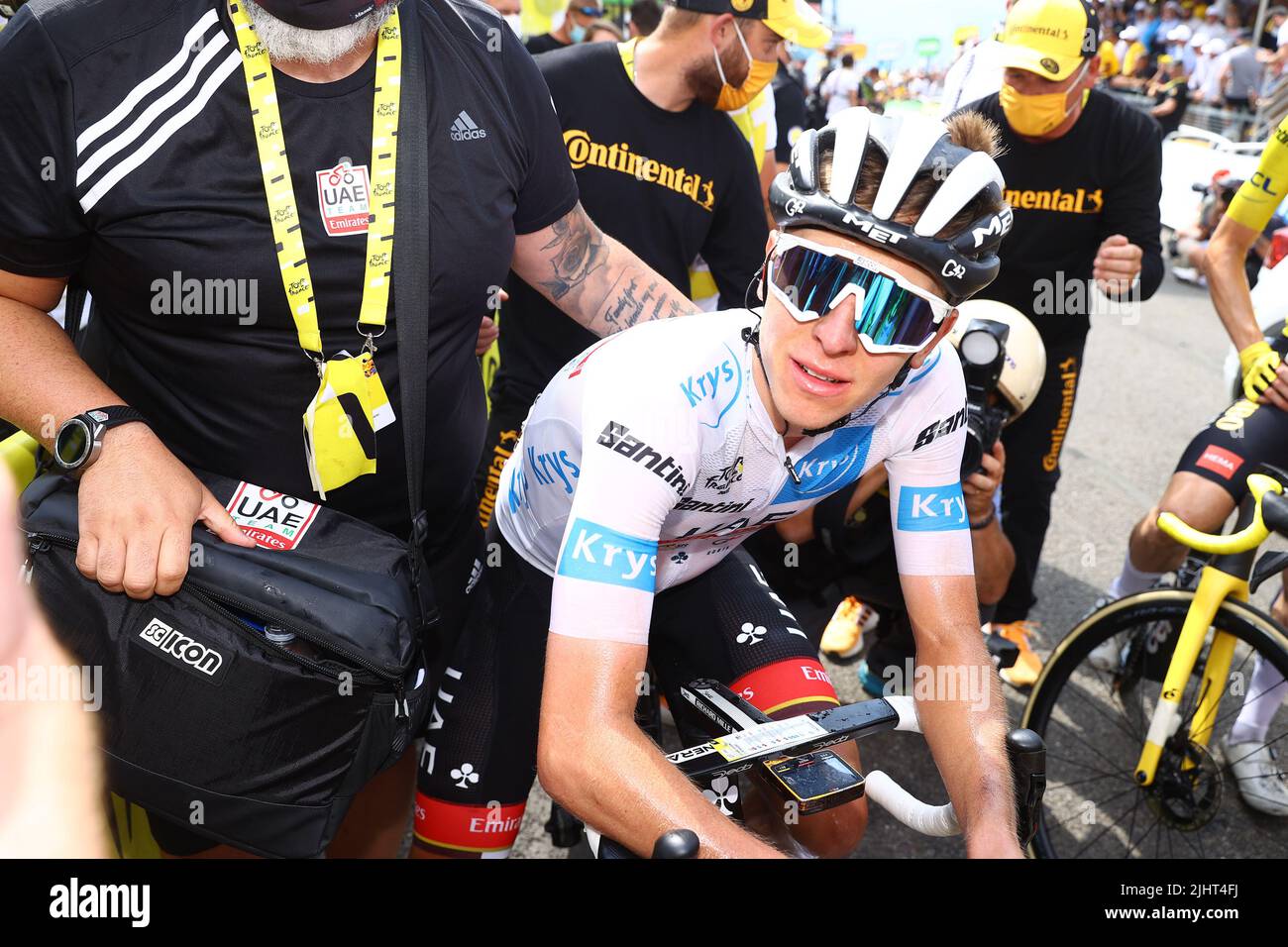 Der Slowene Tadej Pogacar vom Team Emirates der Vereinigten Arabischen ...