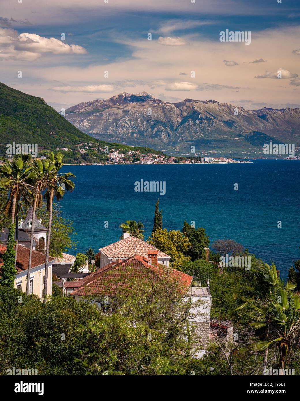 Herceg novi gemeinde -Fotos und -Bildmaterial in hoher Auflösung – Alamy