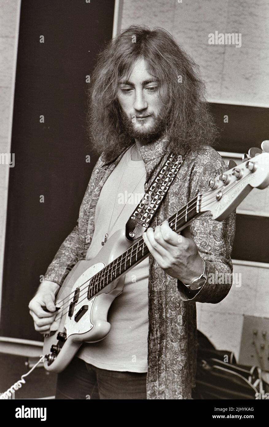 Ritchie blackmore 1974 -Fotos und -Bildmaterial in hoher Auflösung – Alamy