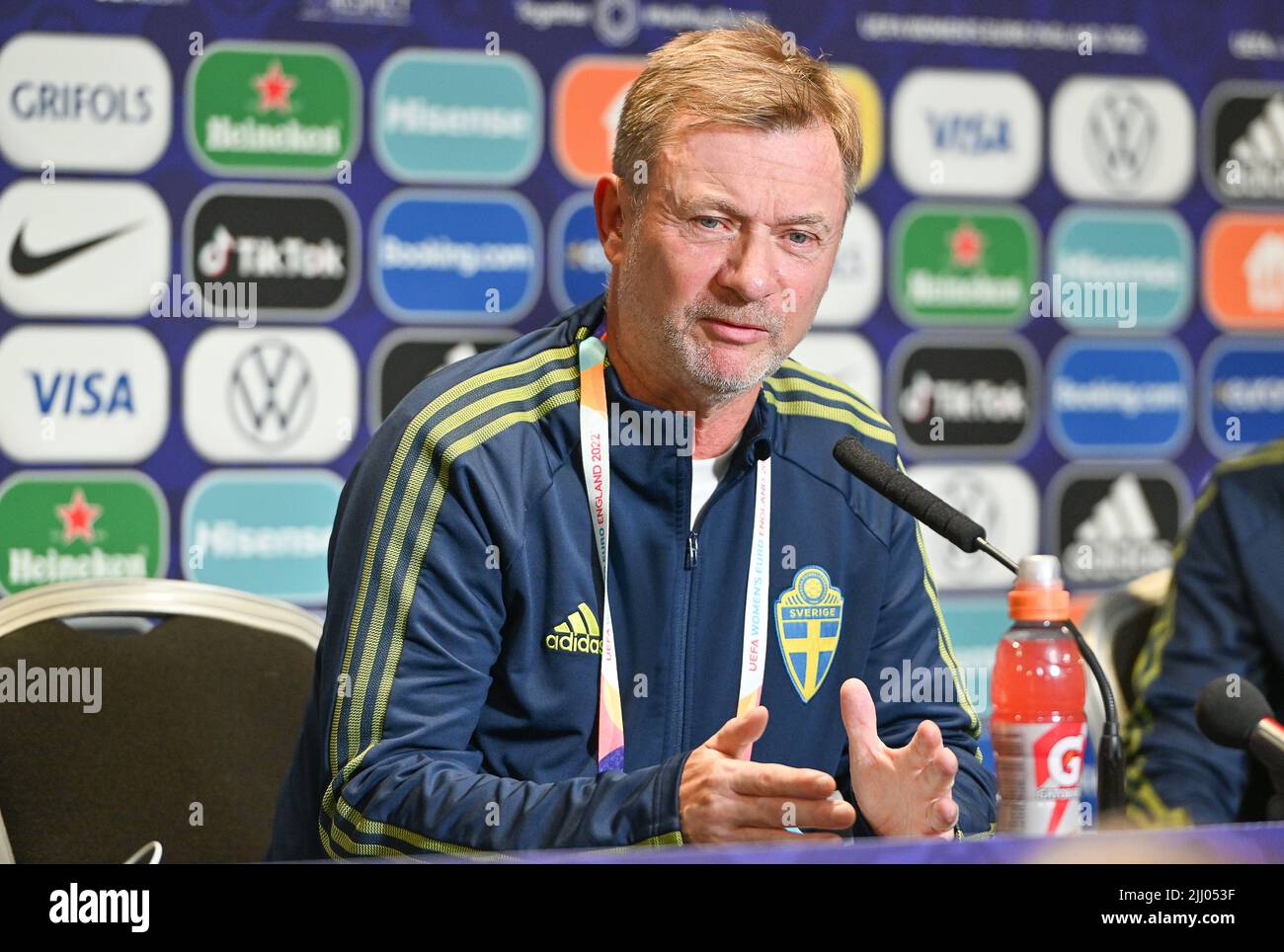 Schwedens Cheftrainer Peter Gerhardsson im Bild bei einer ...