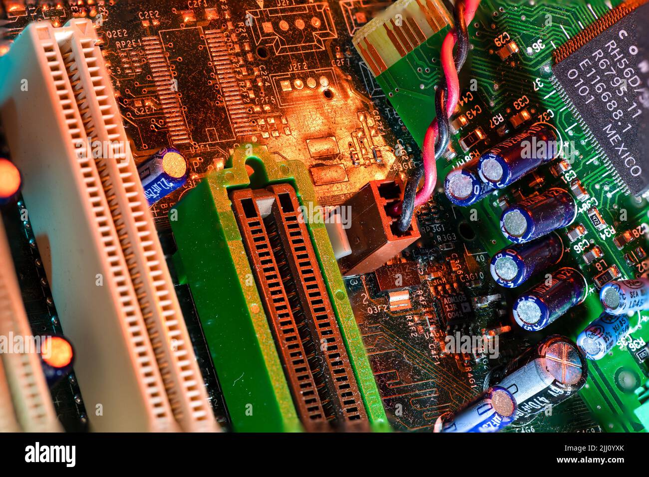 Computer parts -Fotos und -Bildmaterial in hoher Auflösung – Alamy