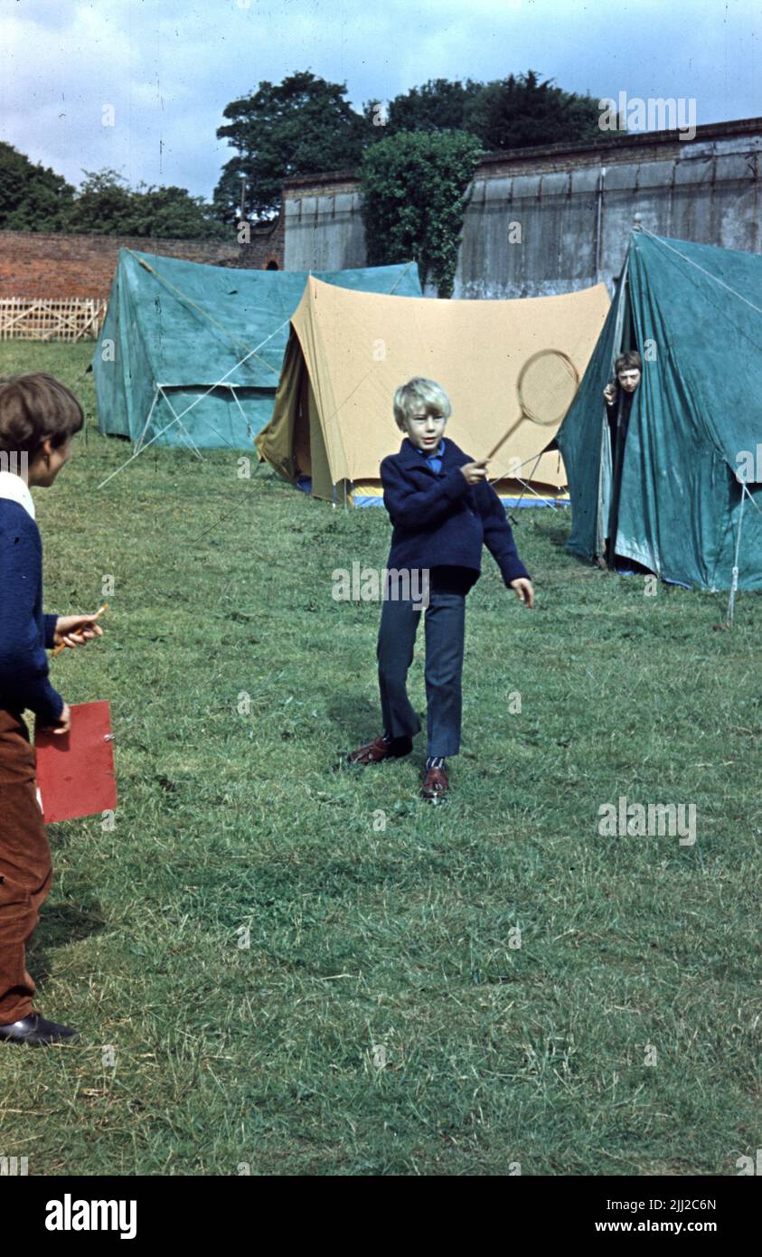 1970er jahre camping -Fotos und -Bildmaterial in hoher Auflösung – Alamy