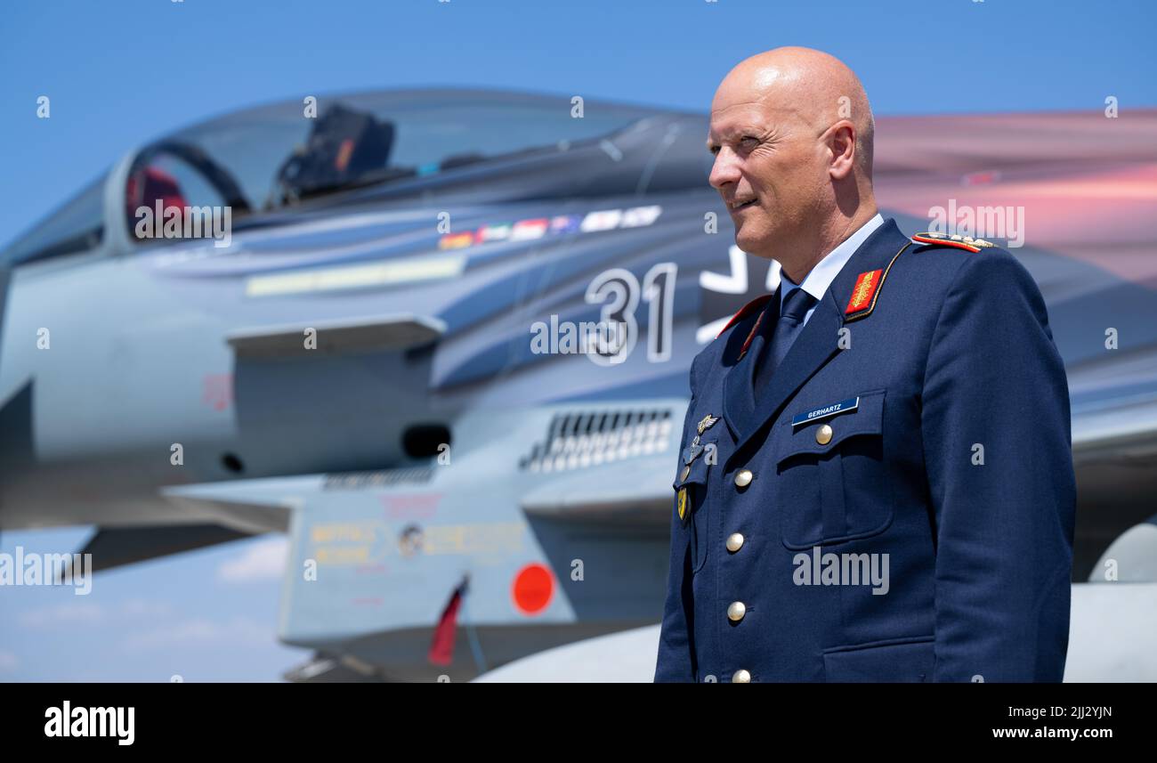 Neuburg A.D. Donau, Deutschland. 22.. Juli 2022. Generalleutnant Ingo ...