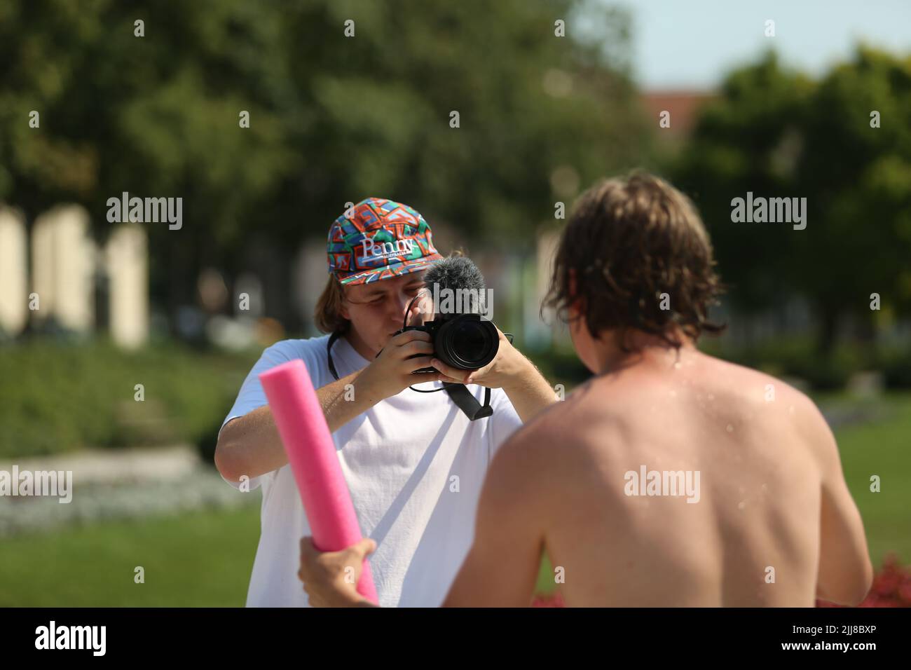 Der polnische instagram-Star und Influencer Jacob Borkowski kühlt bei ...
