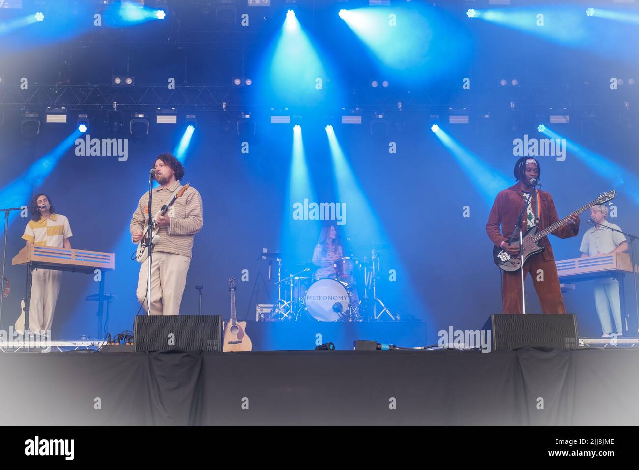 Metronomy (Anna Prior, Joseph Mount, Olugbenga Adelekan, Gabriel ...