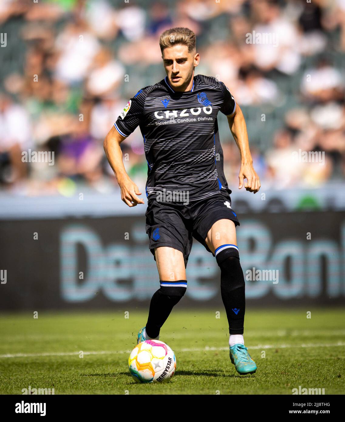 Benat Turrientes (SOC) Borussia Mönchengladbach - Real Sociedad San ...