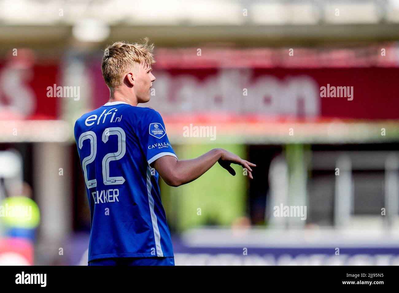 ALKMAAR, NIEDERLANDE - 24. JULI: Maxim Dekker von AZ beim Vorsaison ...