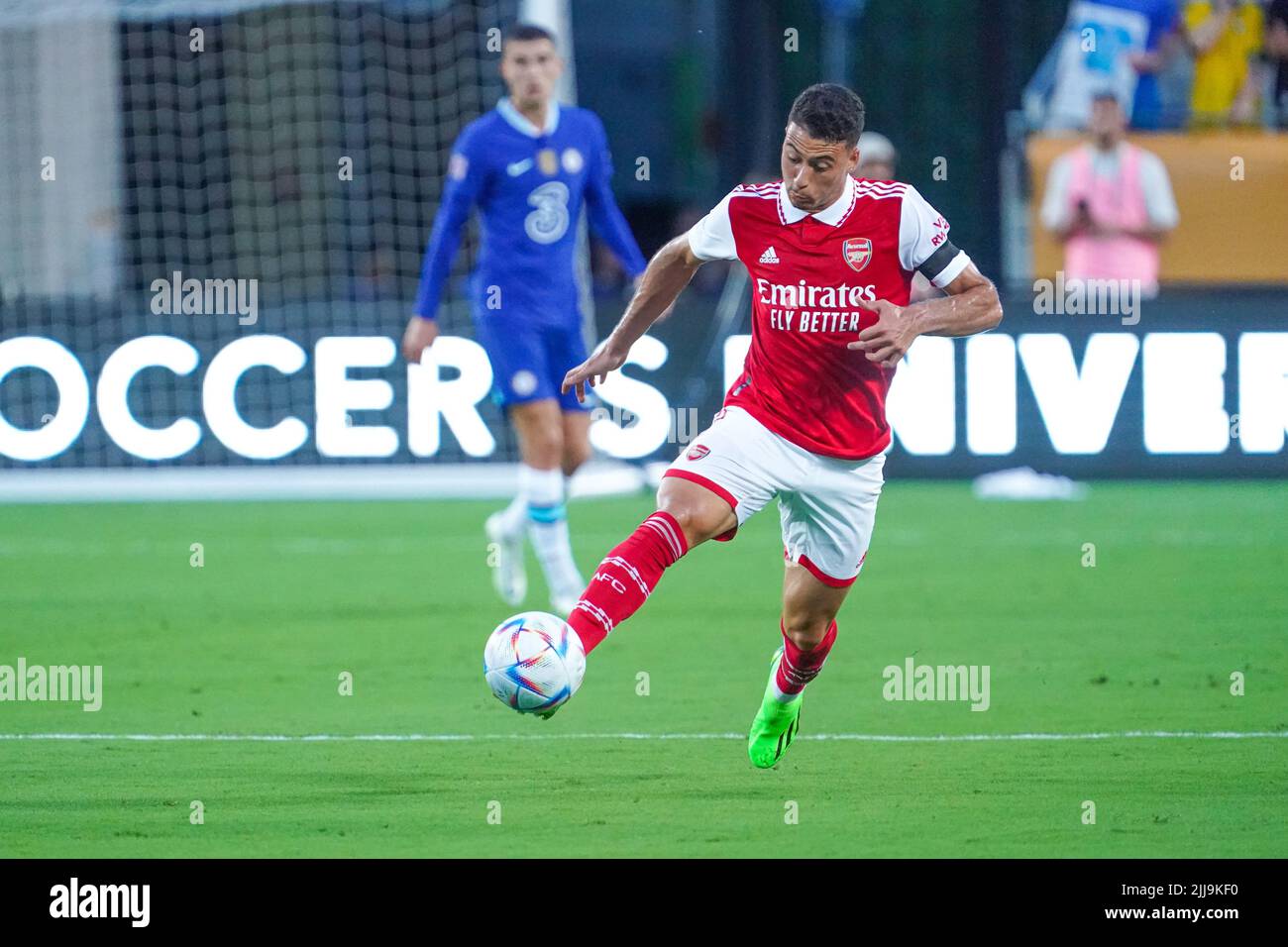 Gabriel martinelli arsenal fc -Fotos und -Bildmaterial in hoher ...