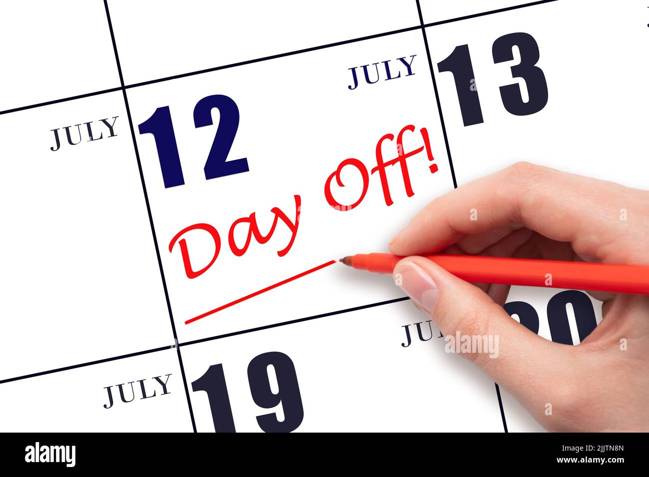 12. Tage im Juli. Schreiben Sie Text TAG FREI und zeichnen Sie eine ...