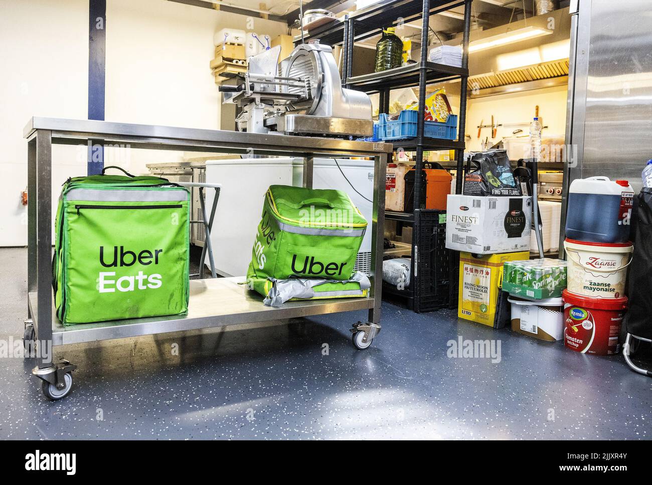 Küchen dojo -Fotos und -Bildmaterial in hoher Auflösung – Alamy