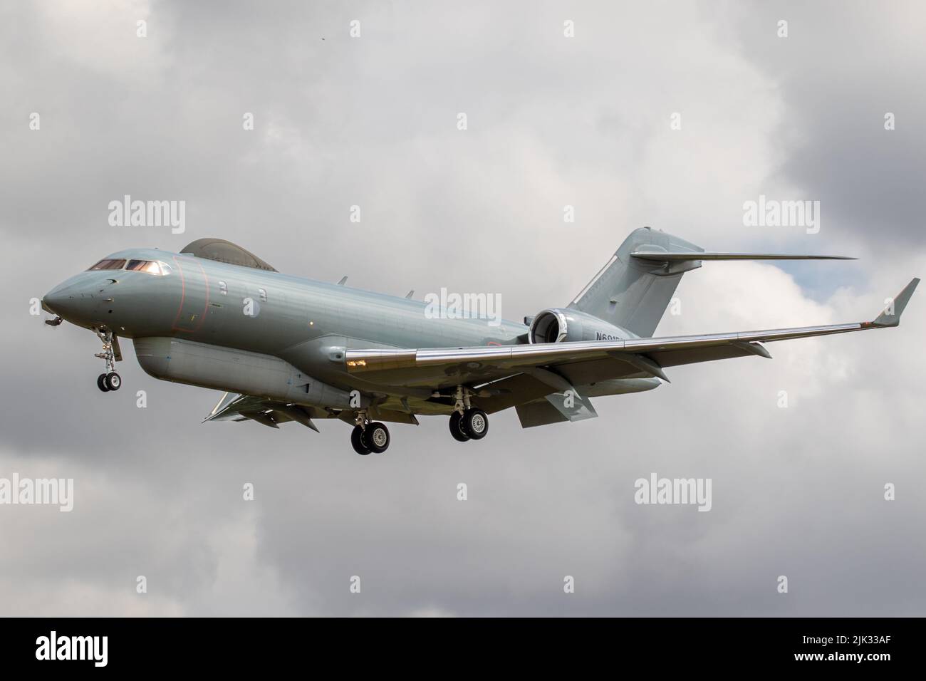 Bombardier sentinel r1 -Fotos und -Bildmaterial in hoher Auflösung – Alamy
