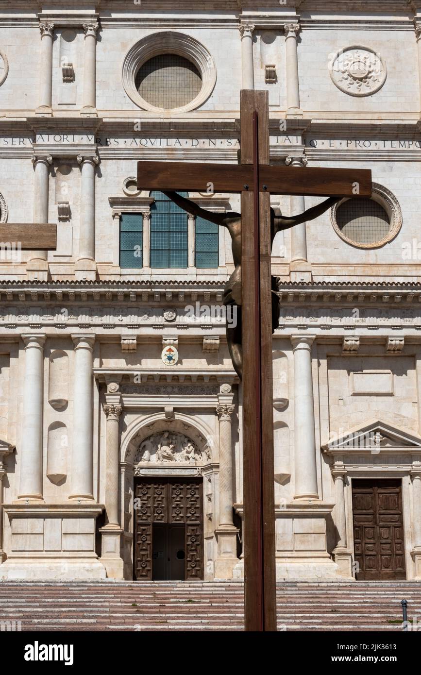Renaissance portal der basilika von san bernardino in laquila -Fotos ...