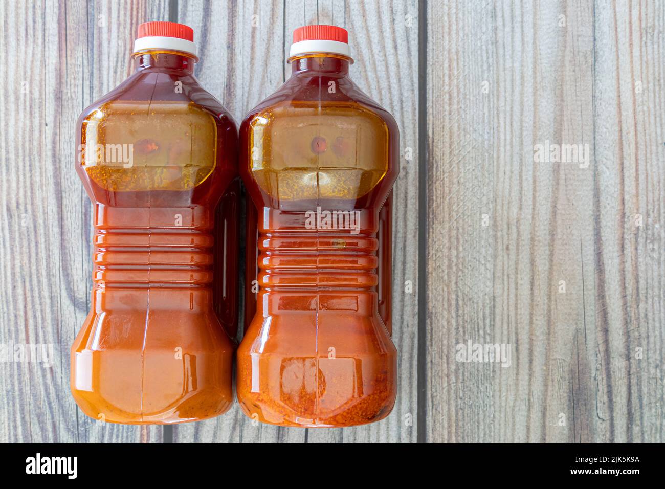 Red palm oil -Fotos und -Bildmaterial in hoher Auflösung – Alamy