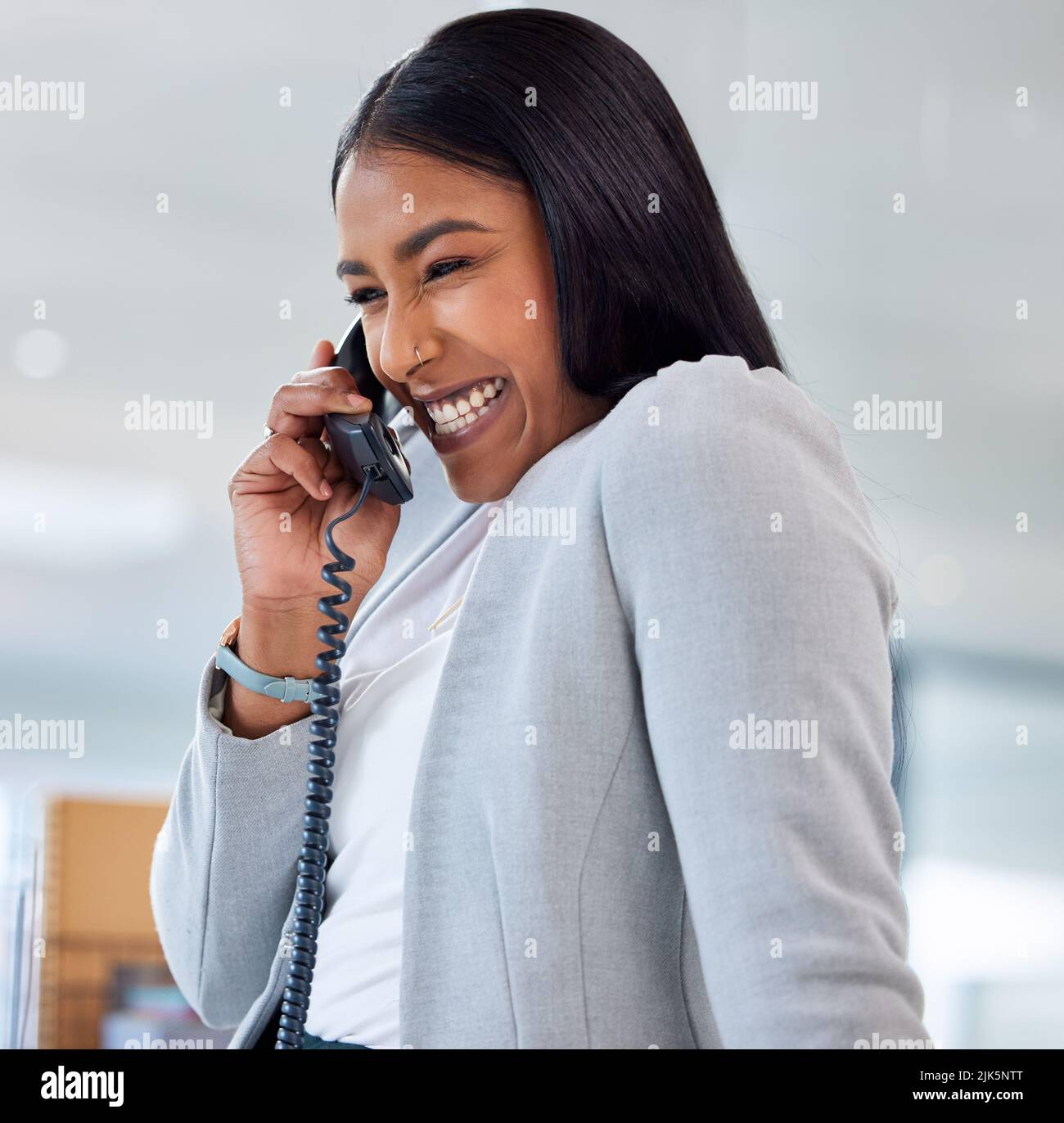 Lustiges telefon -Fotos und -Bildmaterial in hoher Auflösung – Alamy