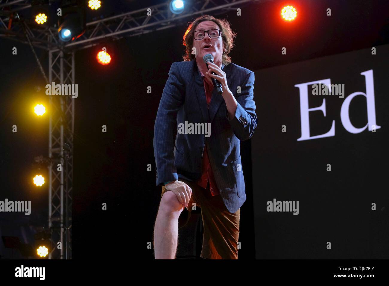 Der irische Schauspieler und Komiker Edward Cathal Byrne alias Ed Bryne ...