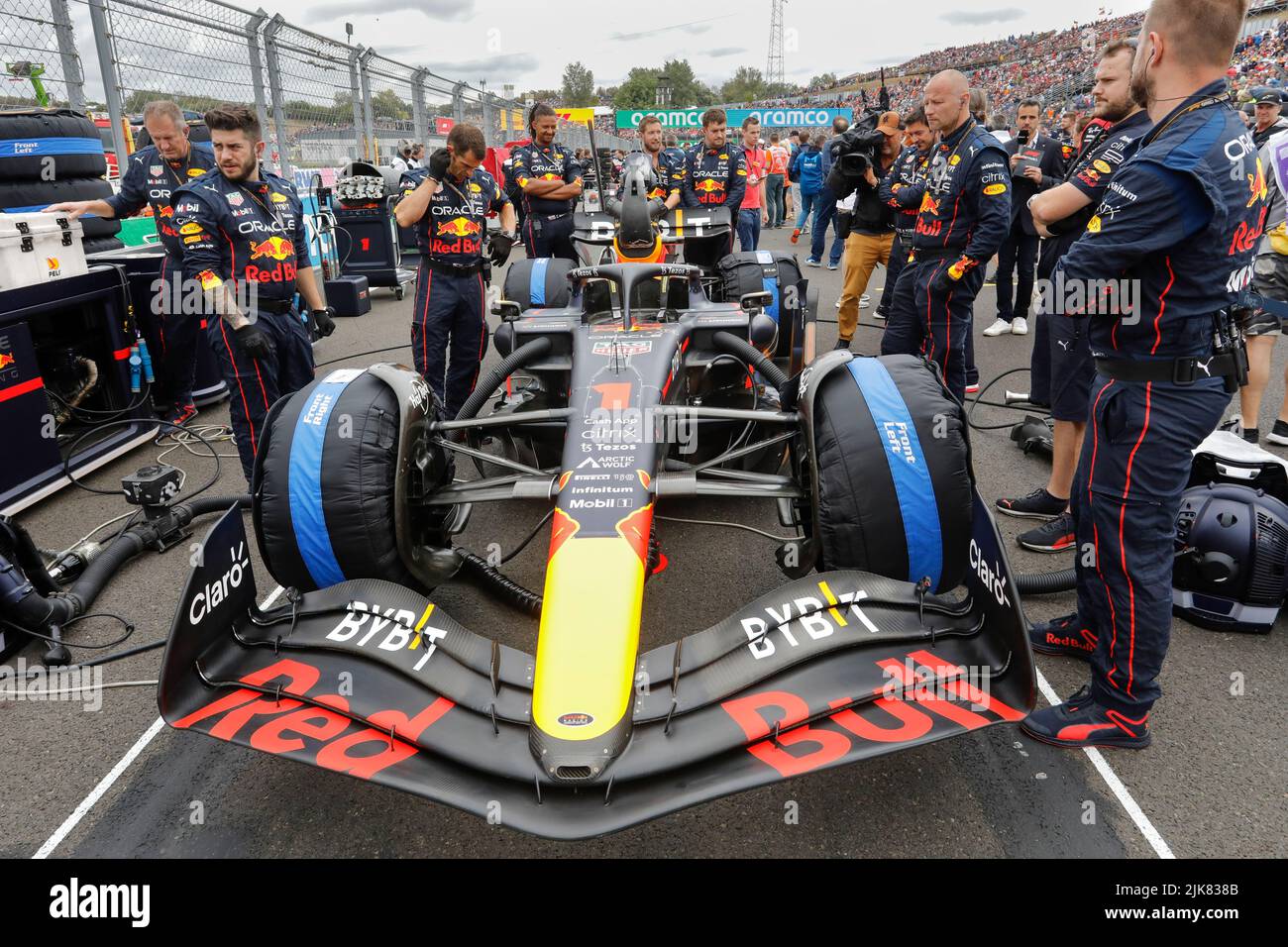 Red bull racing rb18 -Fotos und -Bildmaterial in hoher Auflösung – Alamy