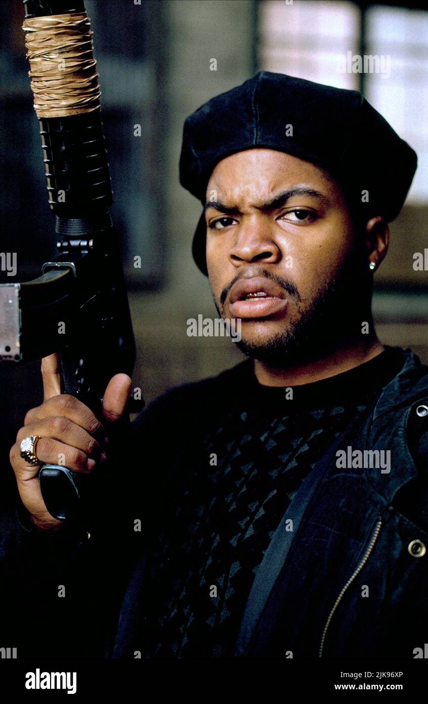 Ice Cube Film Trespass 1992 Charaktere Savo Regie Walter Hill 25 December 1992 WARNUNG Dieses Foto ist nur fur redaktionelle Verwendung bestimmt und unterliegt dem Copyright von UNIVERSAL und oder dem...