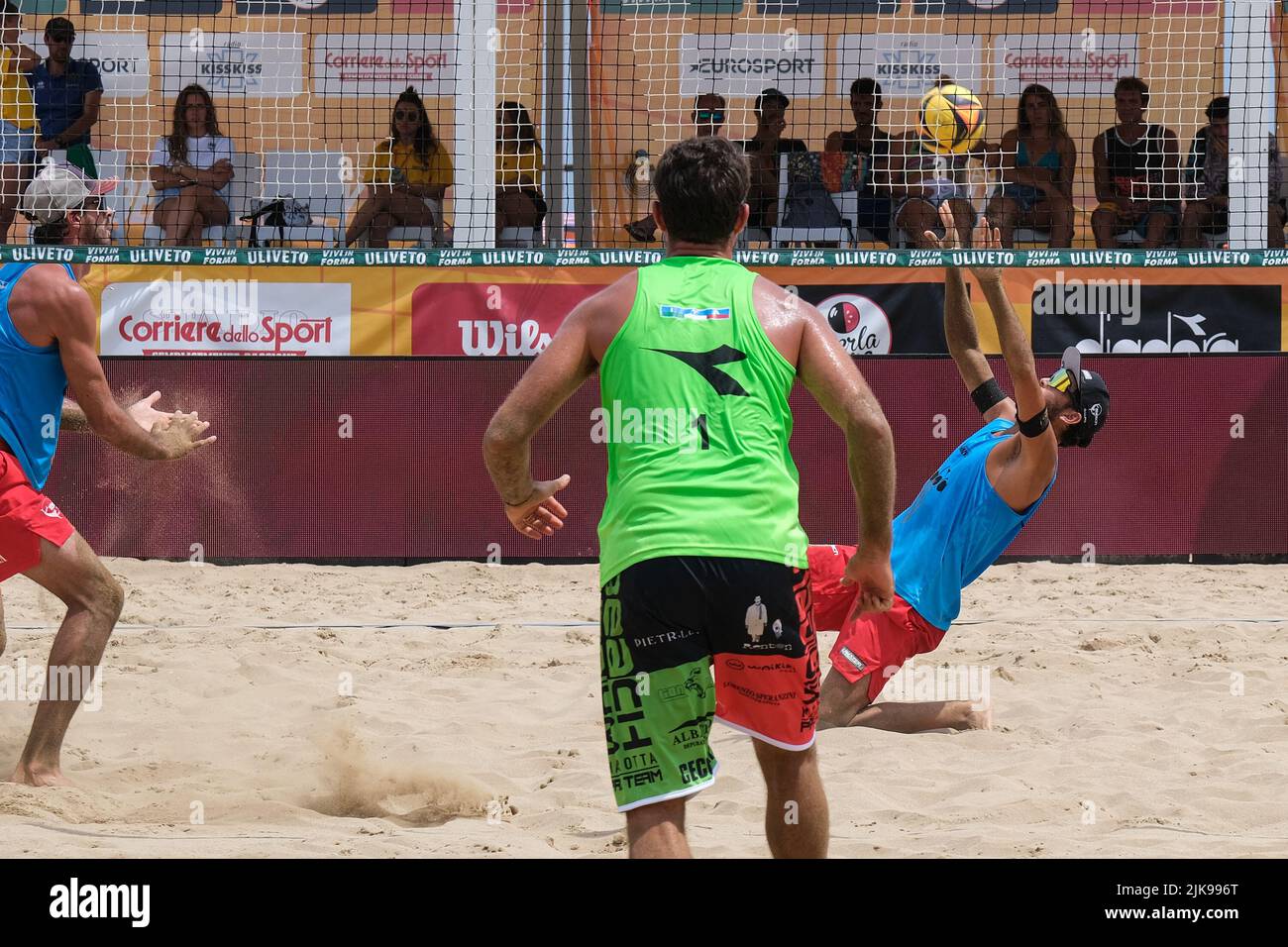 Beachvolleyball meisterschaft 2022 -Fotos und -Bildmaterial in hoher ...