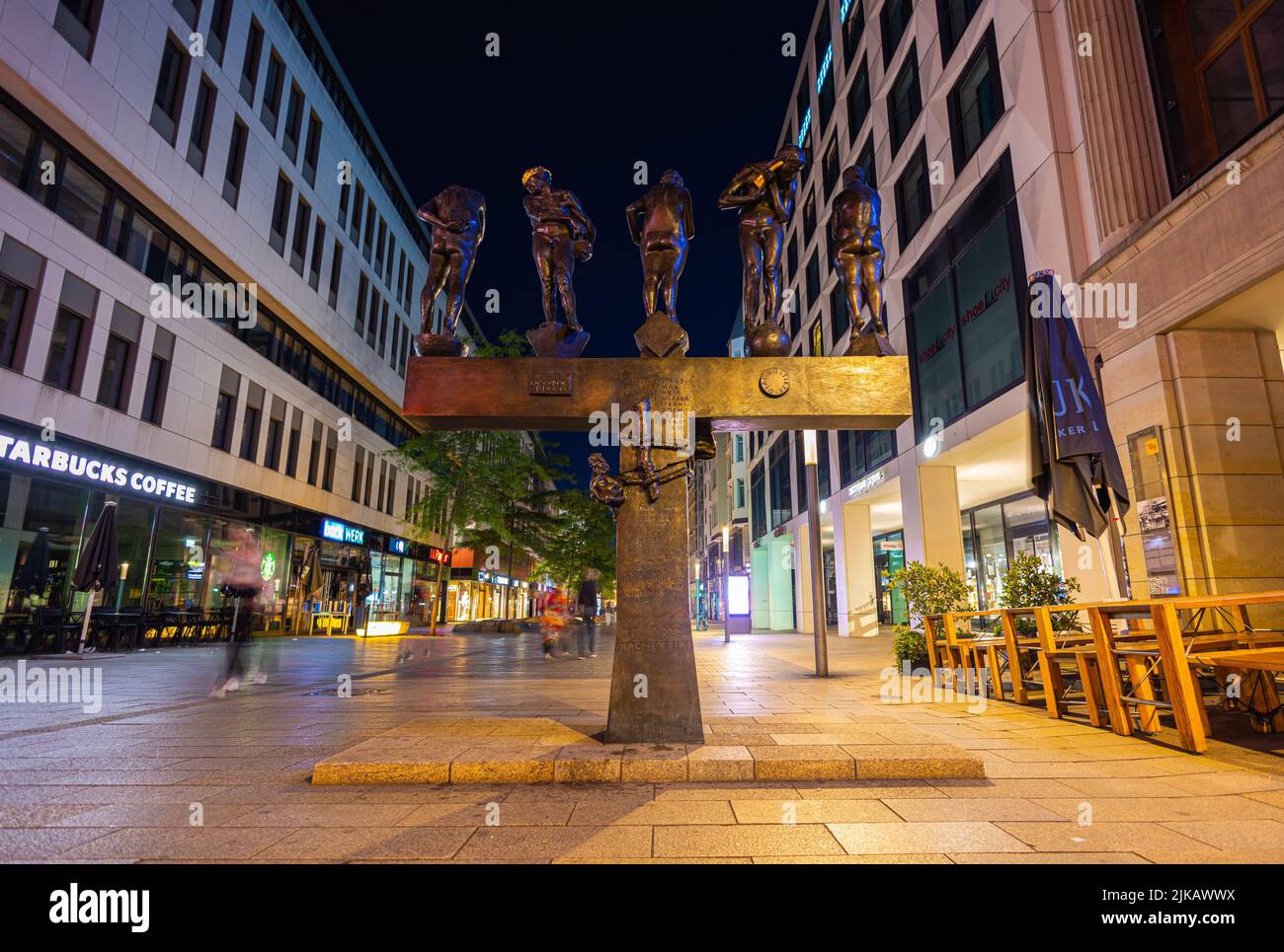 Leipzig, Deutschland - 02. Juli 2022: Die Innenstadt der sächsischen ...
