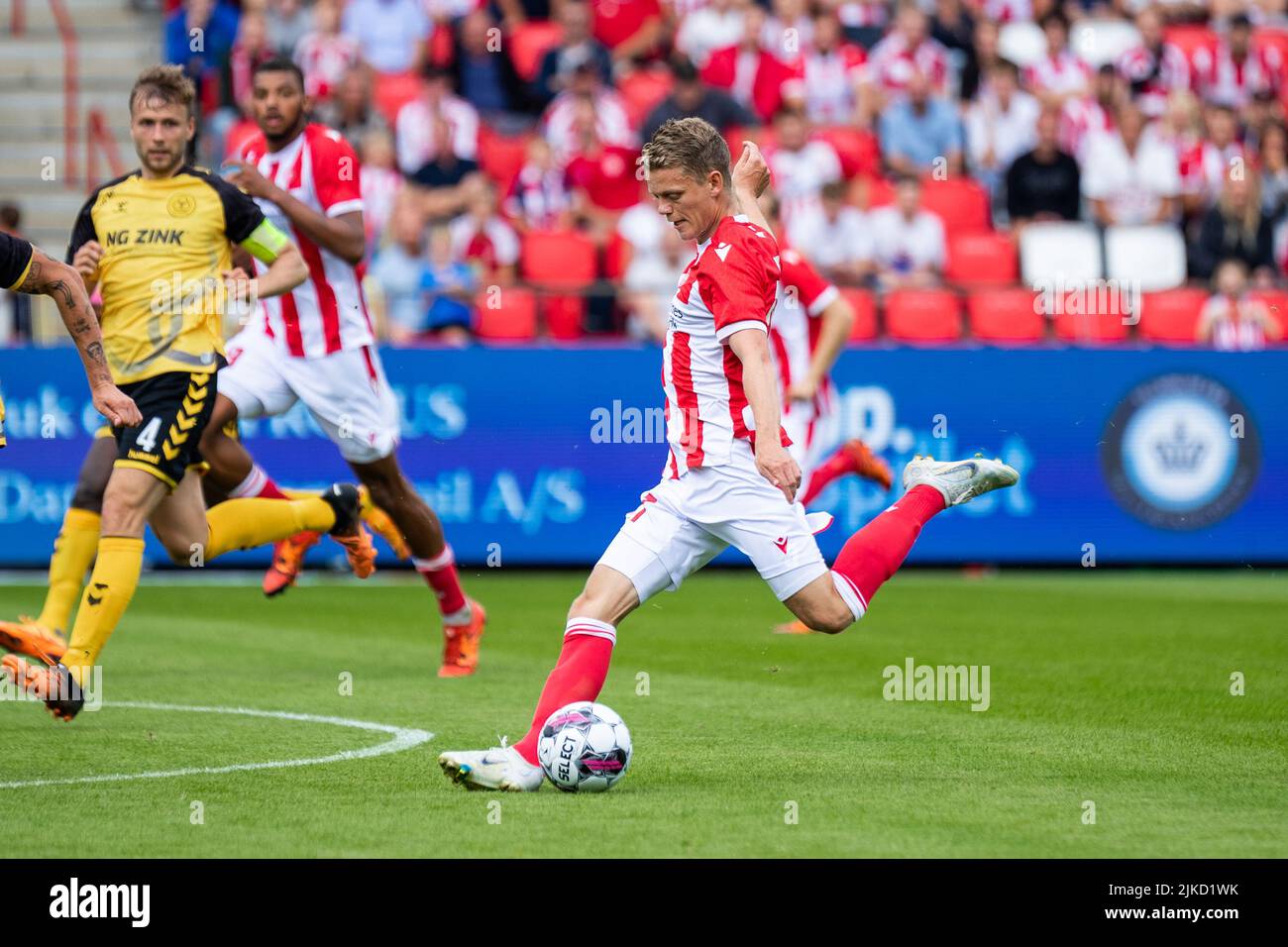 Aalborg, Dänemark. 31., Juli 2022. Kasper Kusk (17) von der AAB beim ...