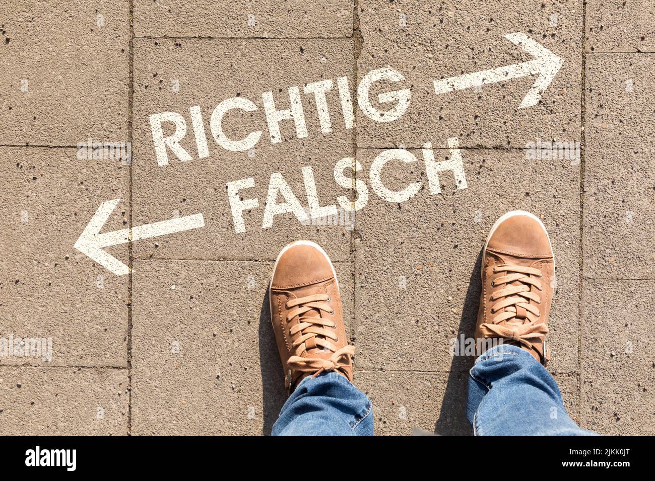 Richtig falsches zeichen -Fotos und -Bildmaterial in hoher Auflösung ...