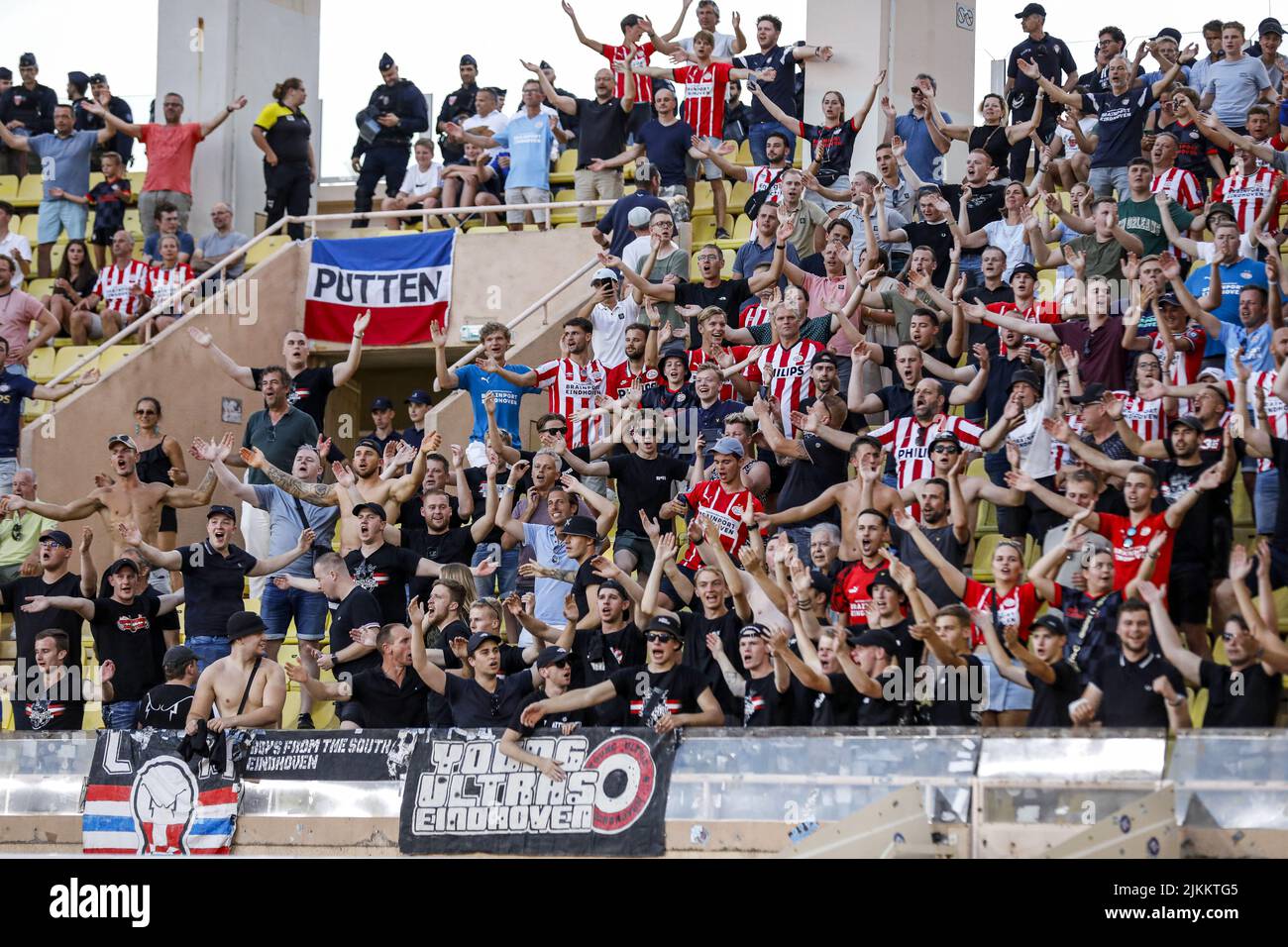 MONACO - PSV-Fans beim dritten Qualifikationsrunde-Spiel der UEFA ...