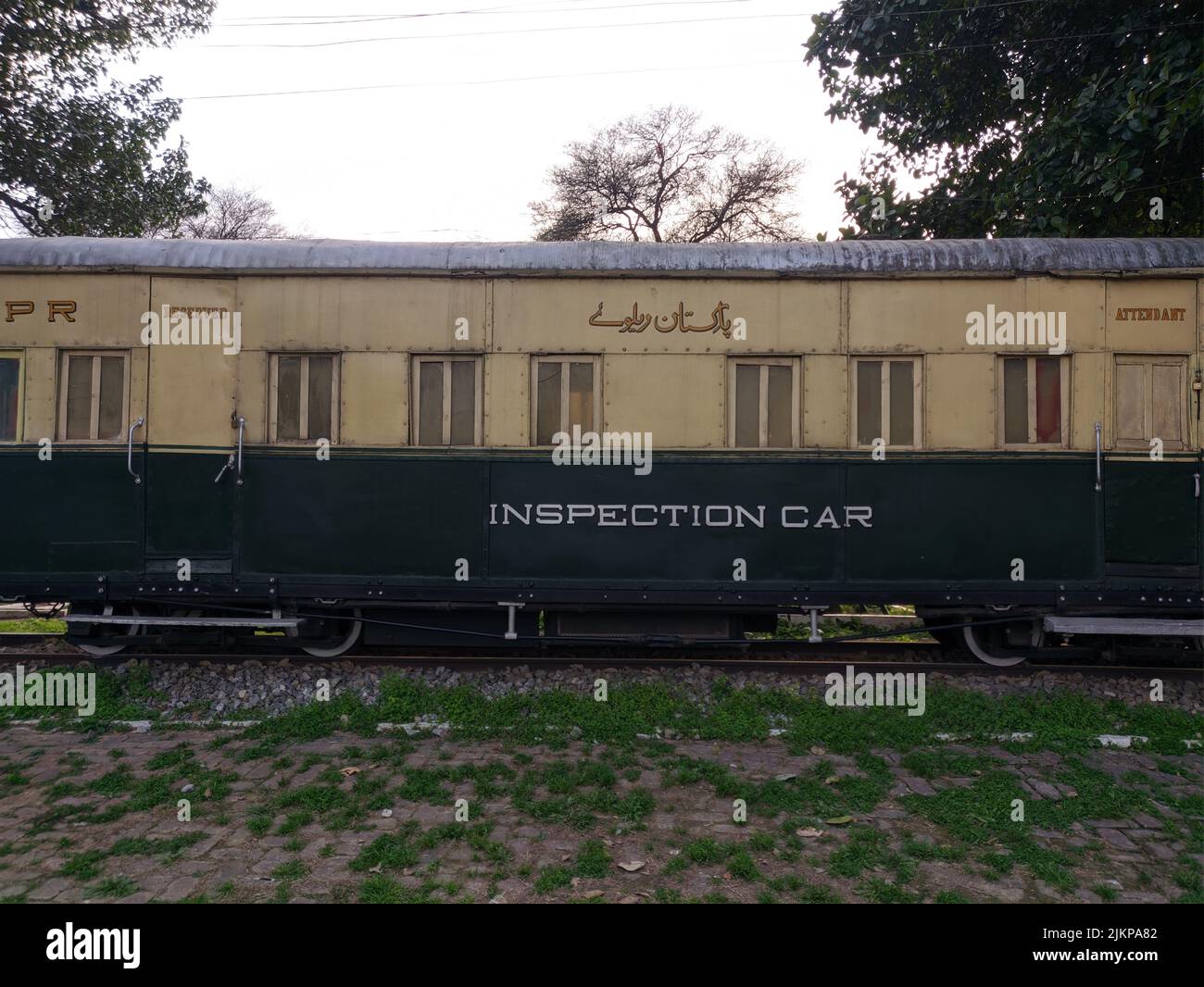 Alter bahnsteig verlassen bahnsteig -Fotos und -Bildmaterial in hoher ...