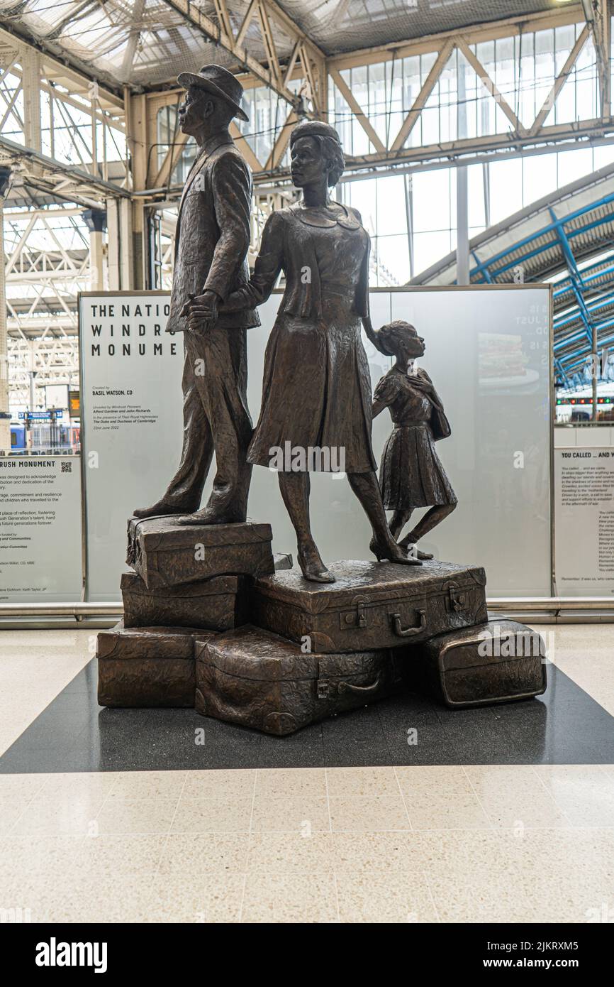 3. August 2022: Das National Windrush Monument, Waterloo Station ...