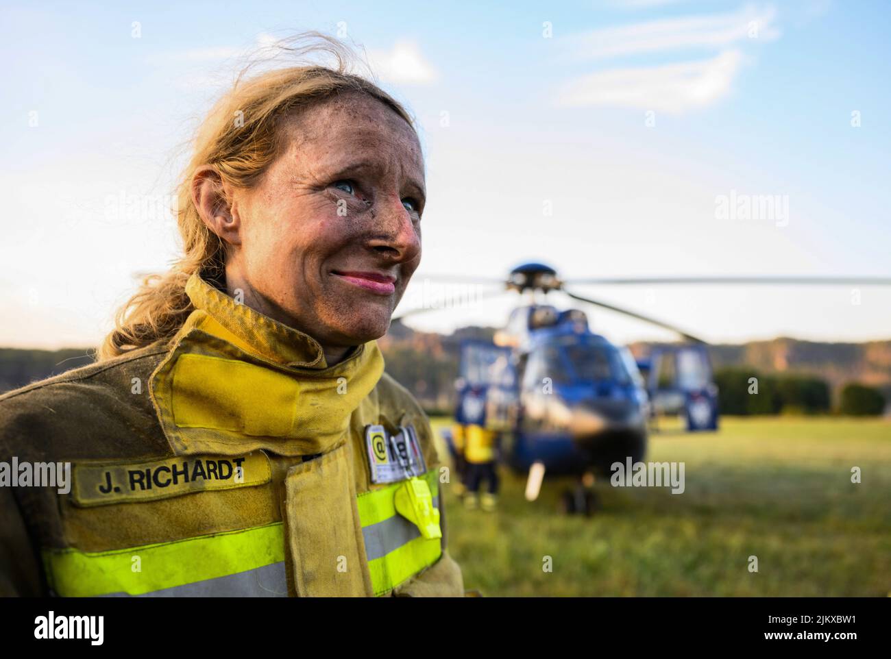 Bad Schandau, Deutschland. 03. August 2022. Julia Richardt, freiwillige ...