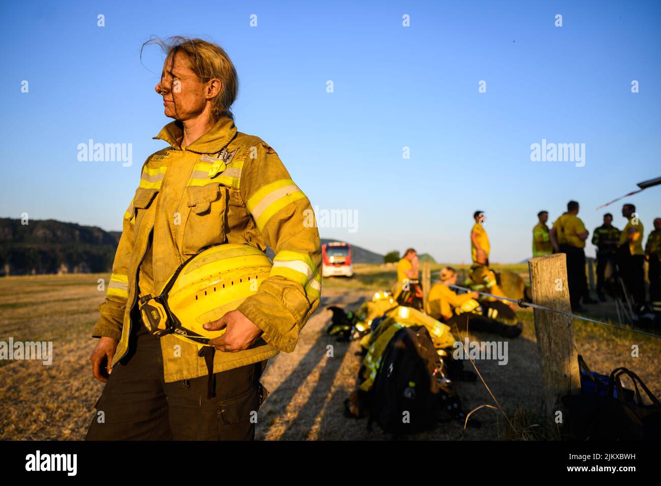 Bad Schandau, Deutschland. 03. August 2022. Julia Richardt, Freiwillige ...