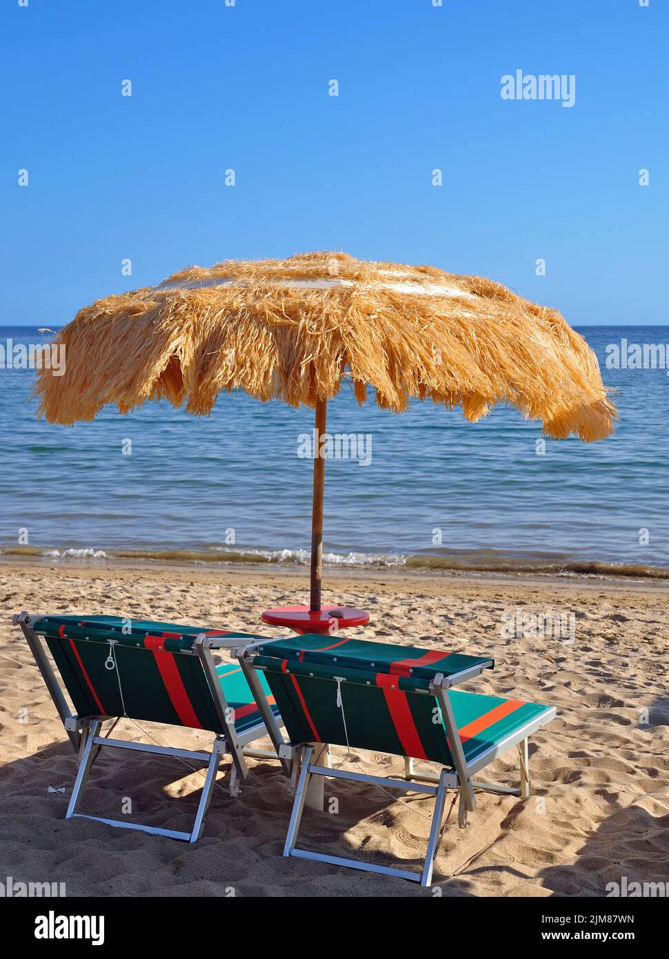 Bathing beach -Fotos und -Bildmaterial in hoher Auflösung – Alamy