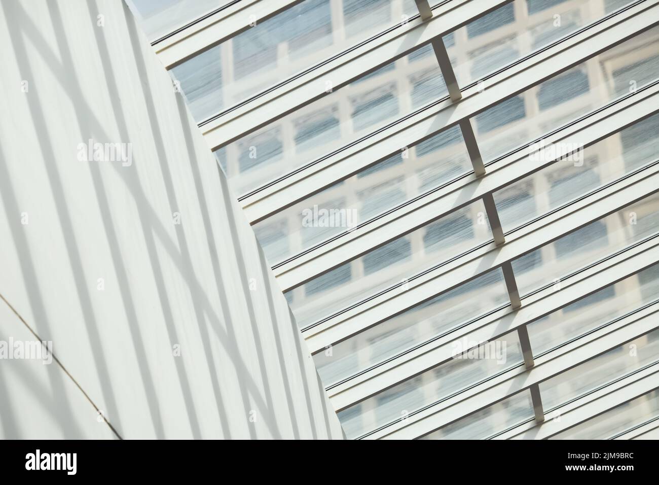 Atrium windows -Fotos und -Bildmaterial in hoher Auflösung – Alamy