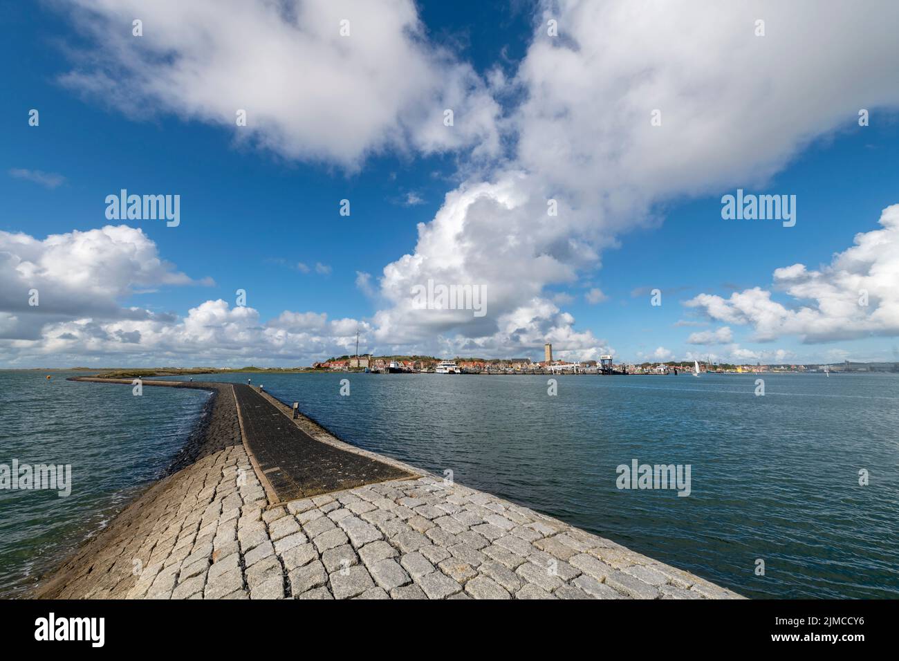 Terschelling boot -Fotos und -Bildmaterial in hoher Auflösung – Alamy