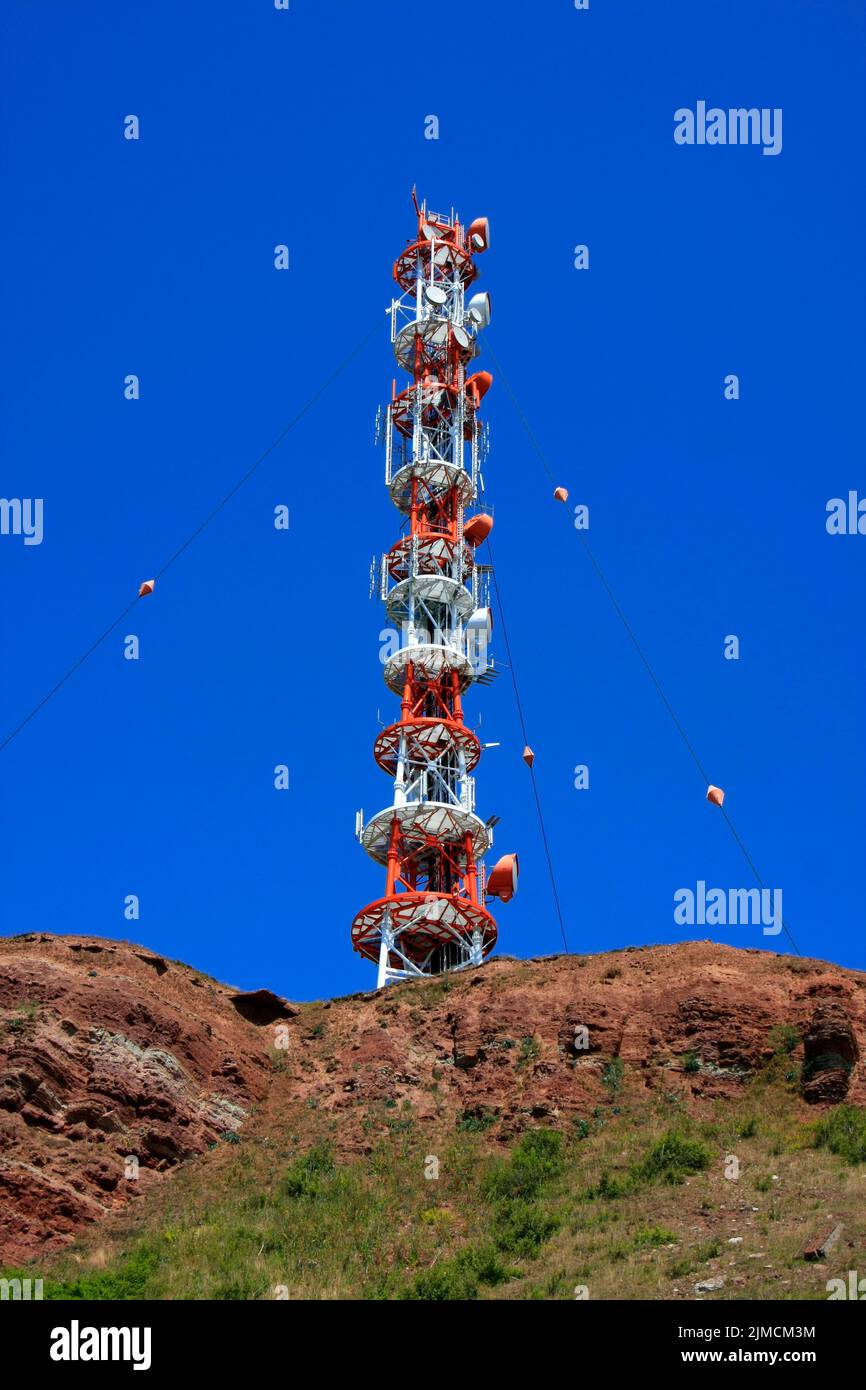 Radio transmission mast -Fotos und -Bildmaterial in hoher Auflösung – Alamy