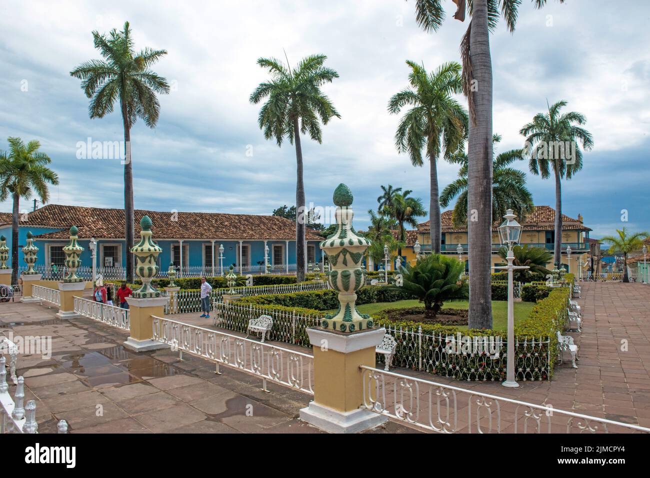 Plaza mayor trinidad kuba palmen -Fotos und -Bildmaterial in hoher ...