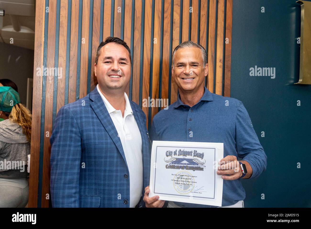 Kevin Muldoon, Bürgermeister von Newport Beach, und Dan Markel, Gründer ...