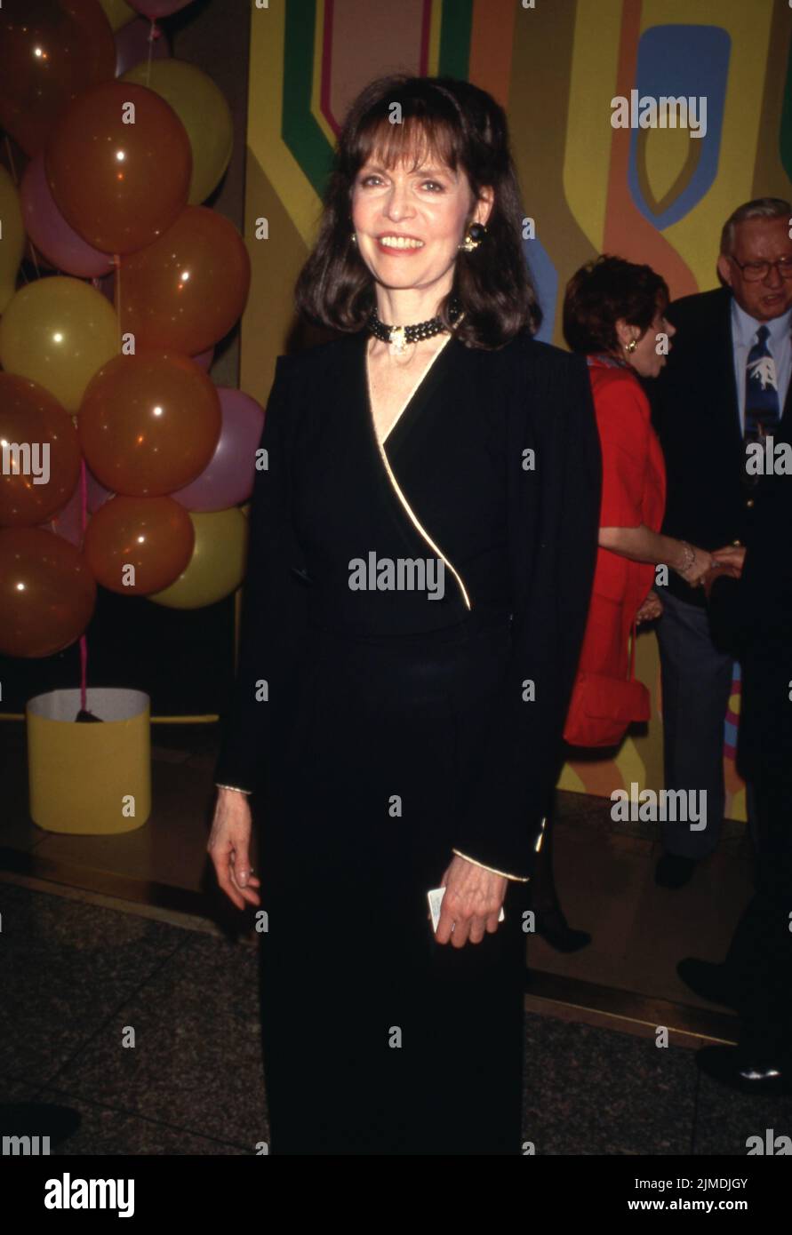 Barbara Feldon bei der NBC Winter TCA Press Tour & der „Rowan & Martin ...