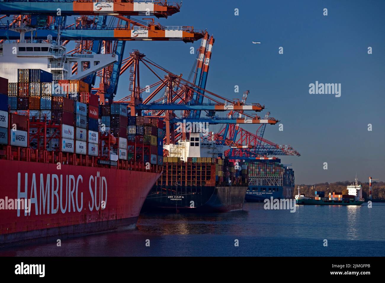 Eurogate container terminal -Fotos und -Bildmaterial in hoher Auflösung ...