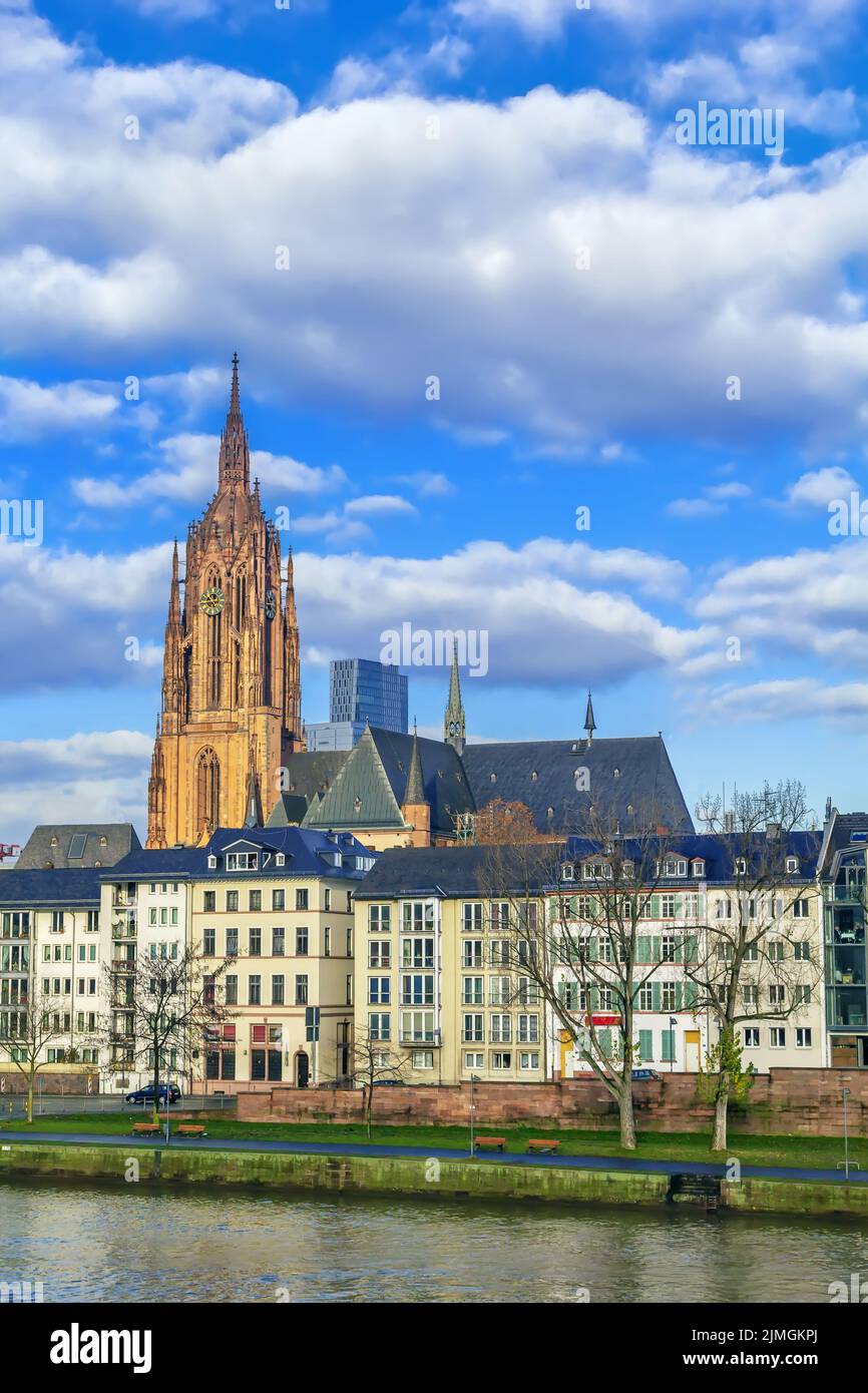 Frankfurt cathedral europe germany -Fotos und -Bildmaterial in hoher Auflösung – Alamy