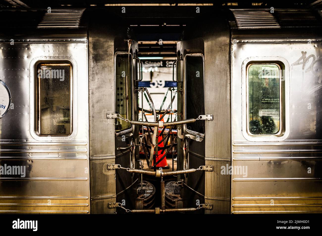Nyc U Bahnlinien Fotos Und Bildmaterial In Hoher Aufl sung Alamy nyc-u-bahnlinien-fotos-und-bildmaterial-in-hoher-aufl-sung-alamy
