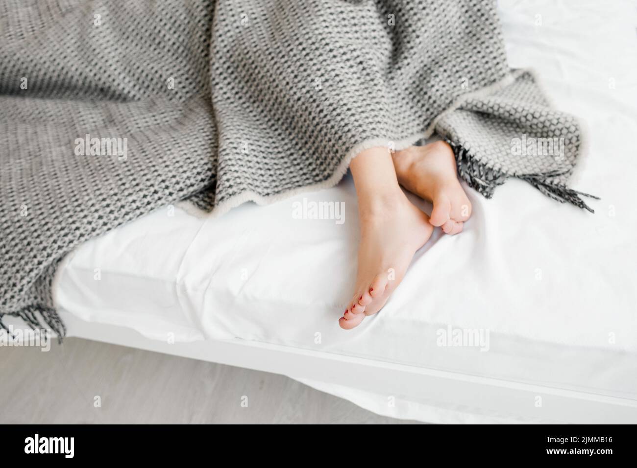 Unter der decke -Fotos und -Bildmaterial in hoher Auflösung – Alamy